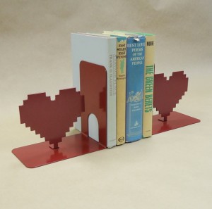 17 Cool Bookends For Your Inner Geek | Walyou